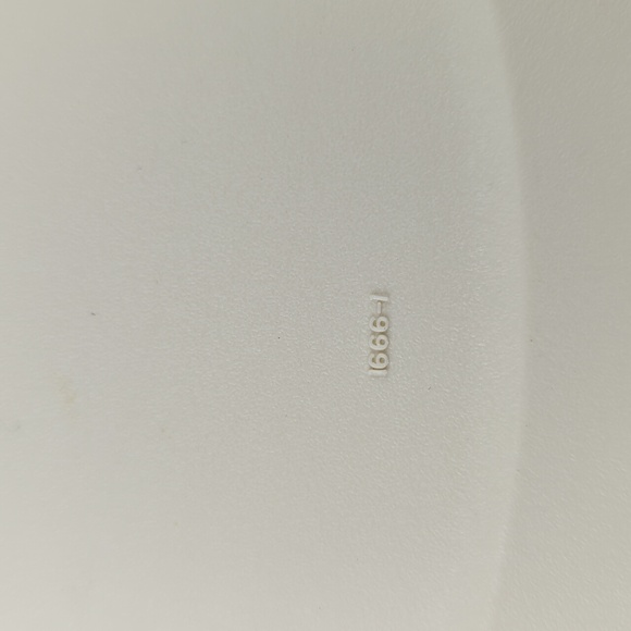 Tupperware | Kitchen | Tupperware Serving Center | Poshmark